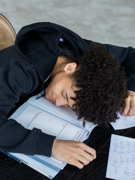 Companies That Let You Take Power Naps At Work
