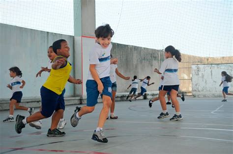 13 Dicas Para Ser Popular Na Escola Mundo Inverso