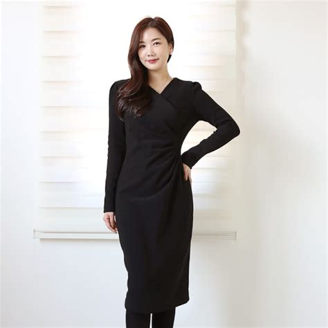 브이넥 기모 스판 랩 원피스 럭스걸