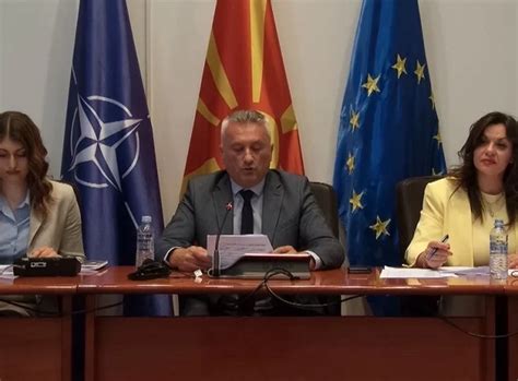 Предлог одлуката за избор на членови на ДИК пред Комисијата за прашања