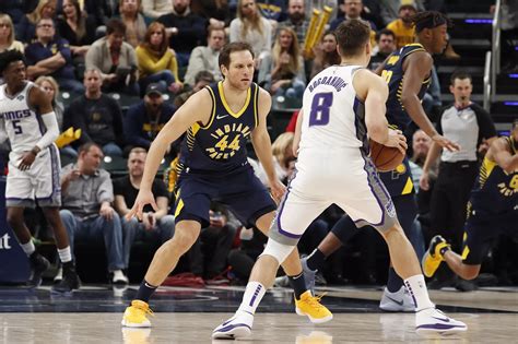 Pacers Final Score Pacers Close Strong Against Kings For 107 97 Win