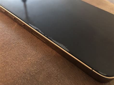 Anybody Else Experiencing Installation Problems With The Screen