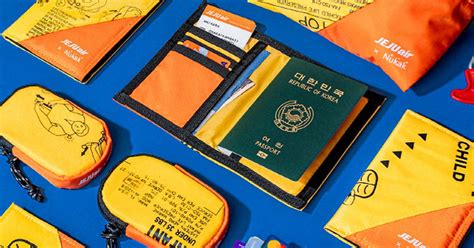 제주항공 기내 구명조끼 활용 ‘여행용 굿즈 출시