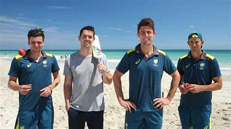 भारत में टेस्ट खेलने का सपना देख रहा ये ऑस्ट्रेलियाई 10 साल में लिए 9