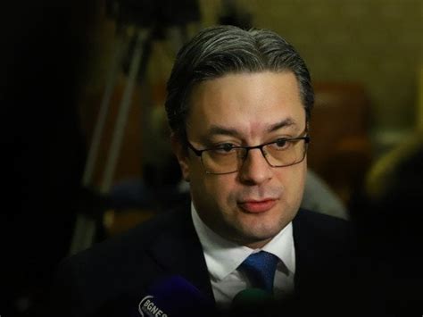 Тома Биков с извинение Разпространил грешна информация около Nexo R