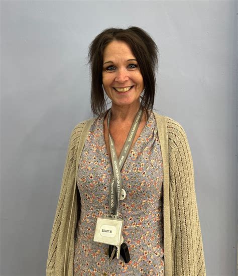 Early Years Beckfoot Priestthorpe Primary School And Nursery