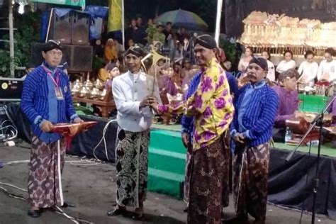 Peringati HUT Ke 9 PWKS Gelar Pentas Wayang Kulit TIMES Jogja