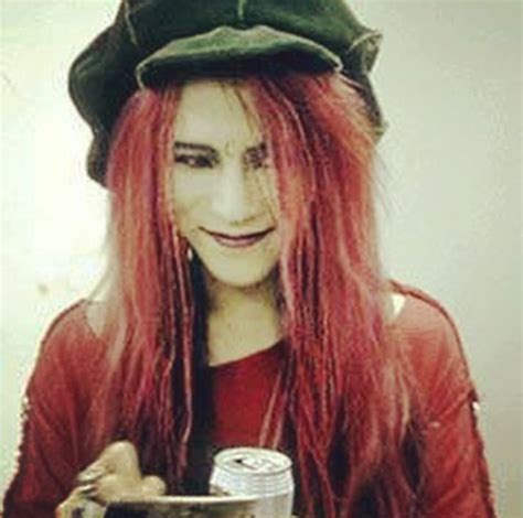 Hide Hide Hidden Love Visual Kei