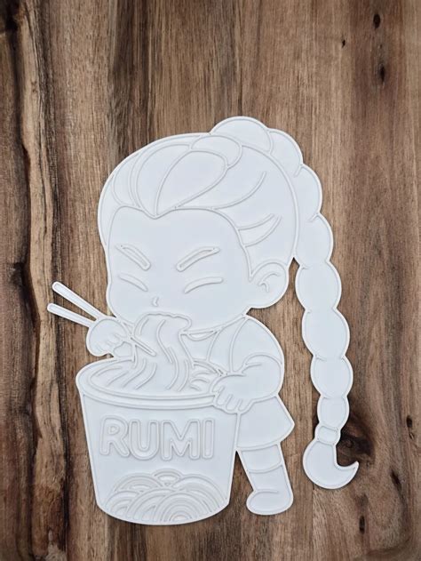 Cazadores De Demonios Kpop Rumi Fideos Divertido Para Colorear Modelo