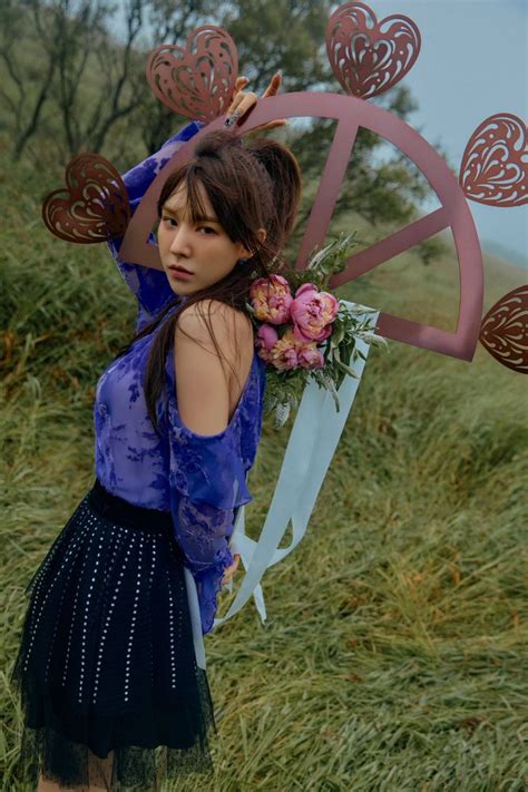 Update Red Velvet Unveils Mv Teaser For “queendom” Comeback Soompi