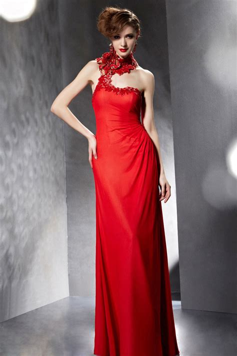 Robe Soirée Rouge Longue à Col Montant Ornée Des Fleurs Jmrouge Fr