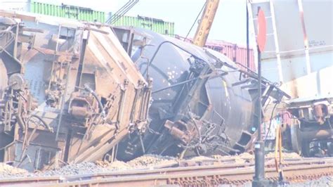 Train Cars Derail Near Wallula Kepr