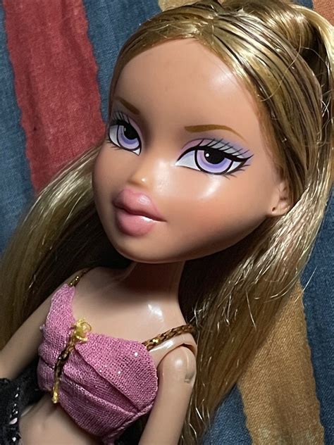 Bratz Sleep Over Leah Hobbies And Toys Toys And Games On Carousell