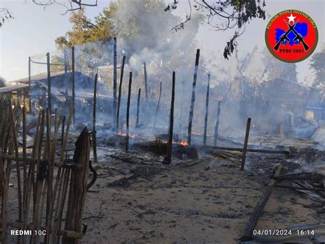 ပေါင်းတည်တွင် စစ်ကောင်စီတပ်က အကြောင်းမဲ့ မီးရှို့ဖျက်ဆီးခဲ့သည့်အတွက် နေအိမ်အလုံး ၂၀ ကျော် ပျက