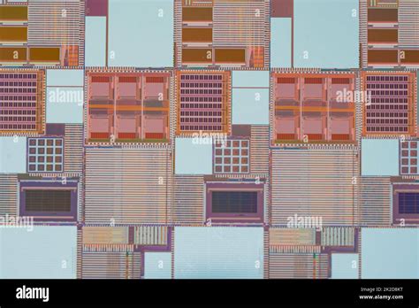 Silicon Wafer For Manufacturing Semiconductor Of Integrated Circuit