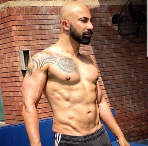 Hassan Sheheryar Yasin Enjoys The Festive Season In New York
