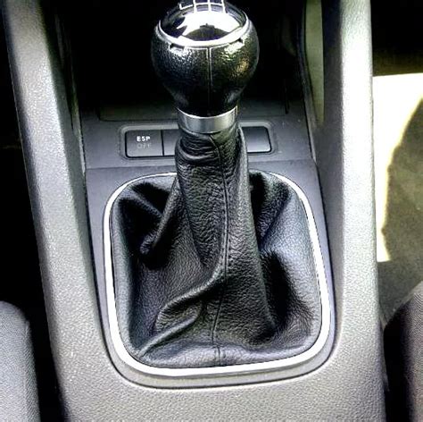 SOUFFLET LEVIER DE Vitesses pour VW Golf 5 IN Cuir Véritable Noir No