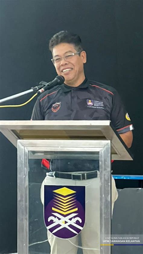 majlis penyerahan bendera kontinjen karista 2023 universiti teknologi