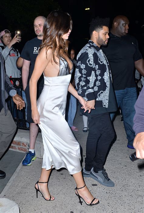 Selena Gomezs Feet