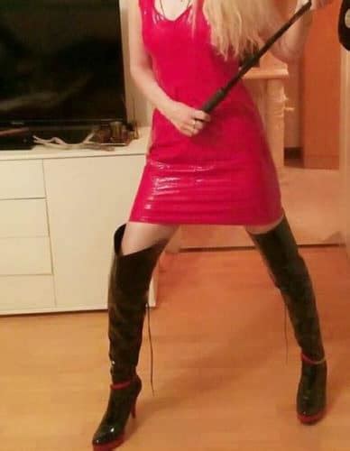 Dauerhaften Sklaven Für Paar Gesucht › Herrin Kontakte Domina Fetisch Anzeigen