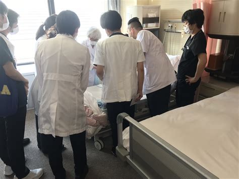 【当科の教育活動紹介 その2】他施設の膠原病スペシャリストによる回診 昭和大学病院 リウマチ膠原病内科