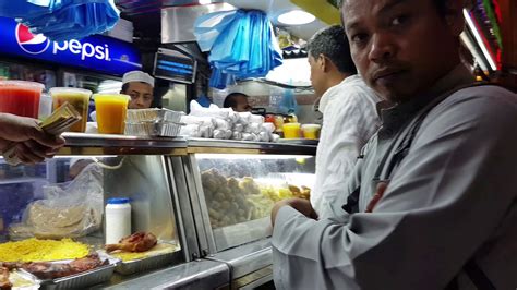 Bersedekah Di Tanah Suci Mekah Youtube