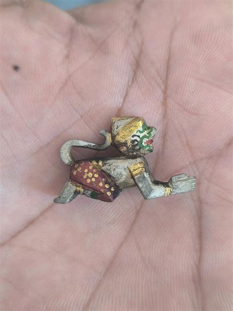 หนุมาน ไม้โพธิ์แกะลงสีฝุ่น อุดครั่งเสก พิมพ์วันทา หลวงปู่บุญ วัดกลางบางแก้ว Ennxo