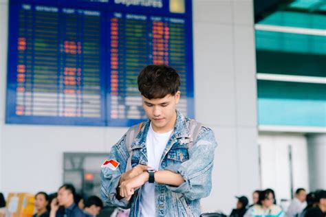 8 Things You Can Do If Your Flight Is Delayed