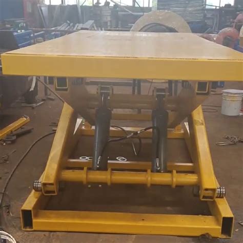 China Customized 2m Scissor Lift Platform Low Price Kaijia