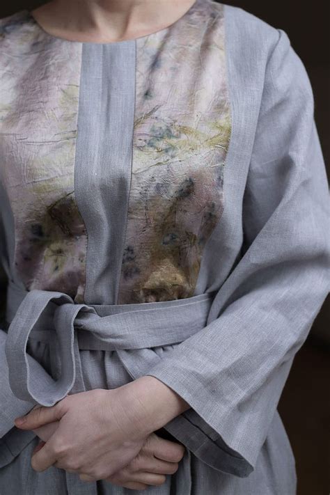 Платье женское льняное Серебро Дизайнерская одежда и аксессуары окрашенная растениями Poet