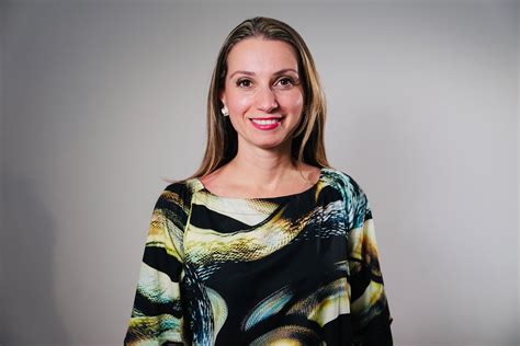 Alina Golant CFA