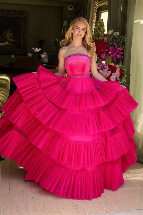 Ava Presley 29529 Mydressline