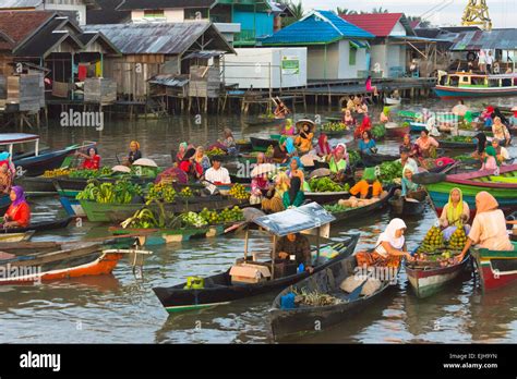 Lok Baintan Floating Market Banjarmasin Kalimantan Indonesia Stock