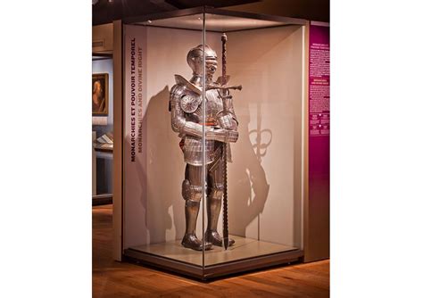 Modular Cases Zone Display Cases Museum Display Cases Glass Display Case Museum Displays