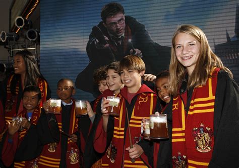 Watch Harry Potter Hogwarts Legacy Video Game Unveils First
