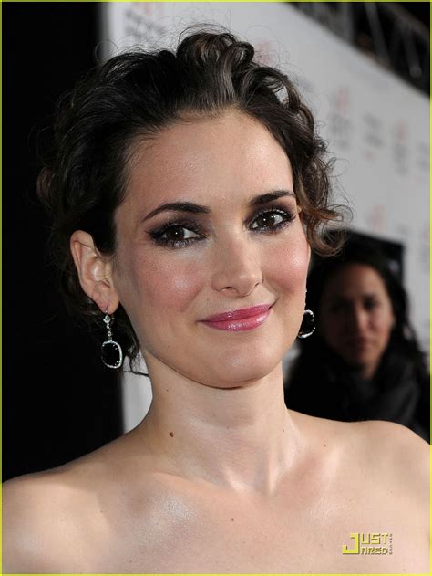 Mila Kunis Black Swan Sexy Photo 2494996 Mila Kunis Winona Ryder Photos Just Jared