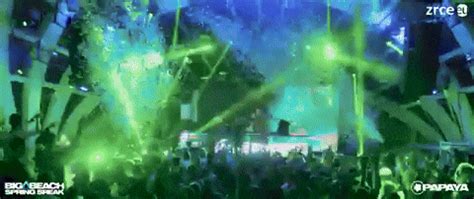 Celebrities Nightclub S Find And Share On Giphy