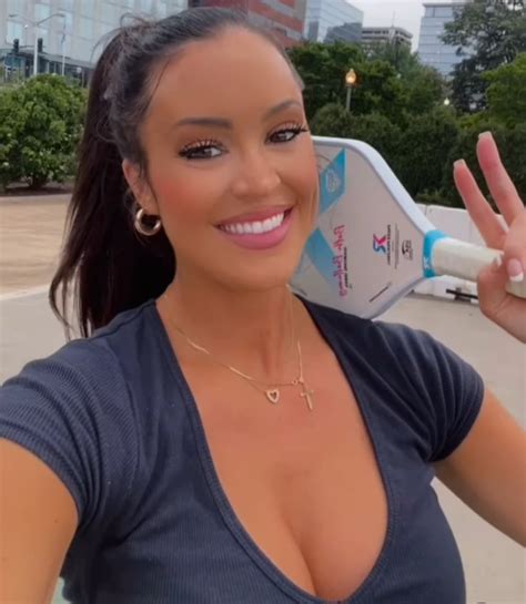 ‘worlds Sexiest Tennis Influencer Was Bullied For Her Looks