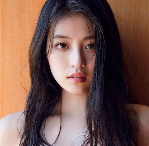 Mio Imada 裏luz ビューティープロダクト アジア美人 美人 ヘア