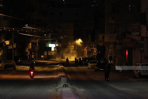 Israeli Forces Raid Camp Blow Up House Dozens Injured Alkofiya