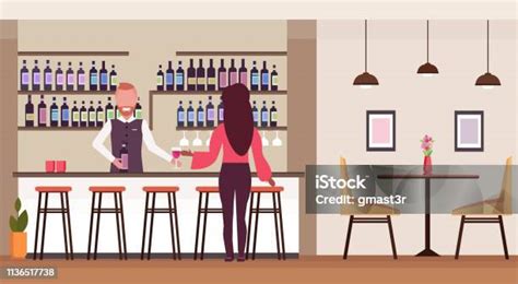 와인 병 및 유리 바텐더 서빙 클라이언트 현대 레스토랑 인테리어 평면 수평을 잡고 알코올 바텐더를 마시는 바 카운터에 서 있는 여자 개념에 대한 스톡 벡터 아트 및 기타