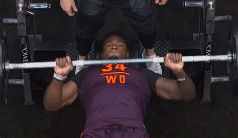 Batman Dk Metcalf With 19 Per Cent Body Fat Stunned In Best