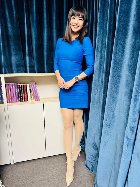許娸雯 😁我紅了😝😝😝😝😝😝😝😝😝套裝紅 今天財經八點檔單元再度談原油 Opec石油輸出國組織秘書長喊話 減產執行率百分百激勵油價飆升