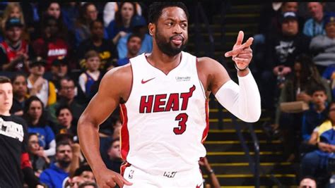 NBA 2K24 Best Dwyane WADE Build MGW