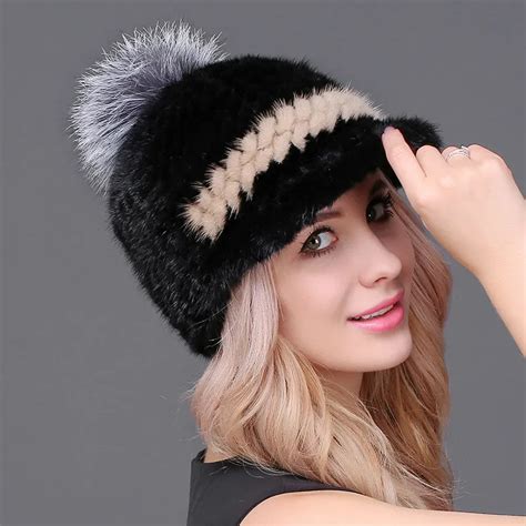 Модная женская зимняя шапка из меха норки S козырьки натуральный мех