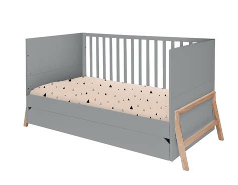 The Mokee Cot Bed Review