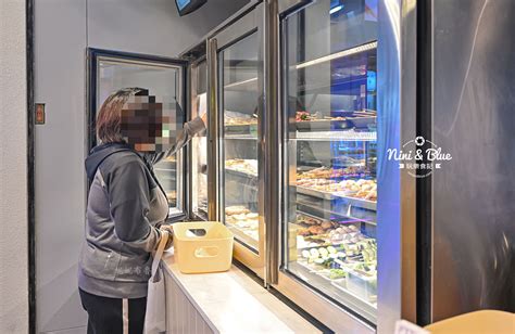 台中｜柒息地串燒居酒屋：逢甲夜市人氣宵夜！超過30種平價串燒，搭配啤酒活動超划算！ 輕旅行