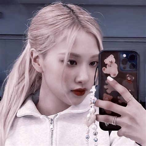 𝐑𝐨𝐬𝐞