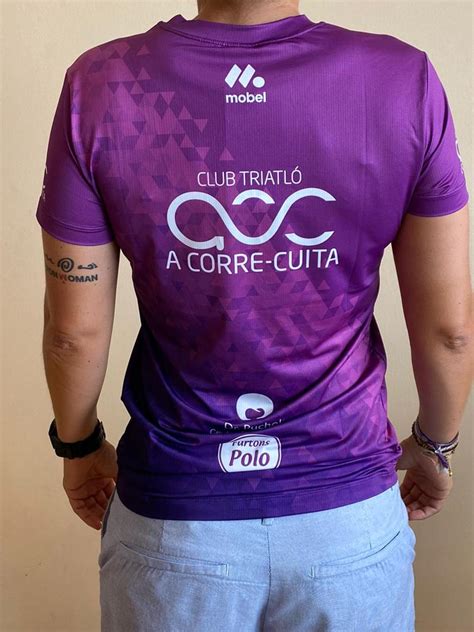 Camiseta Atletismo Técnica Mujer Acorrecuita Triatló