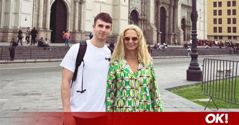 Σωκράτης Κόκκαλης Με τη μητέρα του Έλενα Σκουλά στο Μάτσου Πίτσου